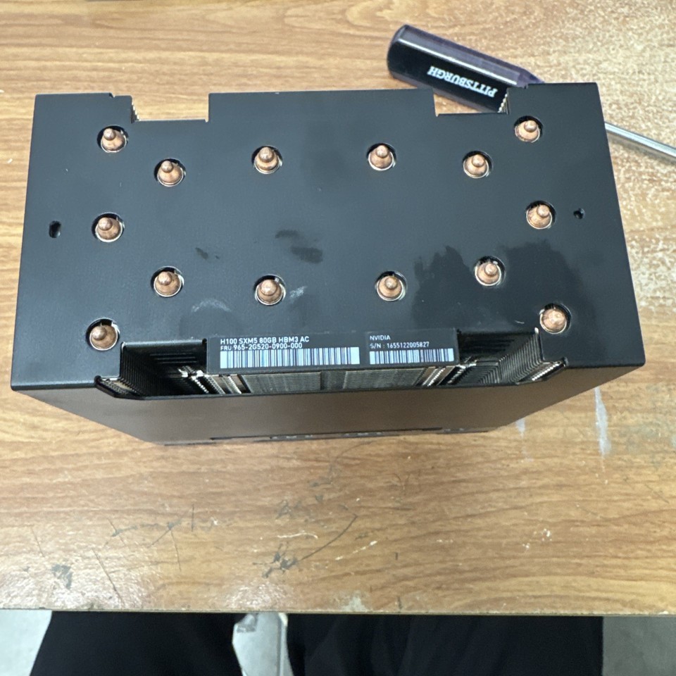 Air cooled NVIDIA H100 SXM5 80GB HBM3 PG520 + heatsink + sxm to pcie ...