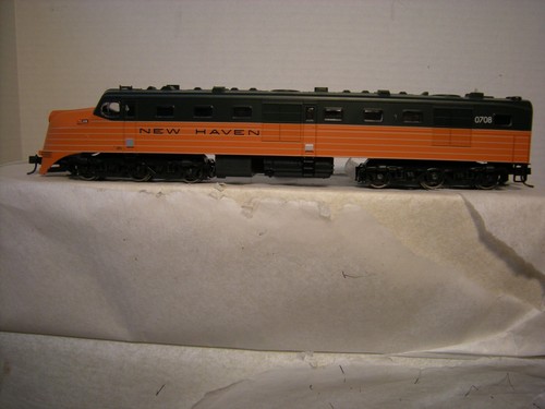 Proto 1000 HO scale New Haven DL-109, orange & green | eBay