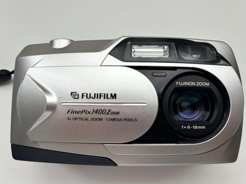 FUJIFILM FINEPIX 1400Z digital camera AA battery powered with ...