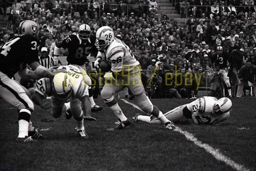 1970 SD Chargers @ Oakland Raiders - #26 Brad Hubbert - Vtg Football ...