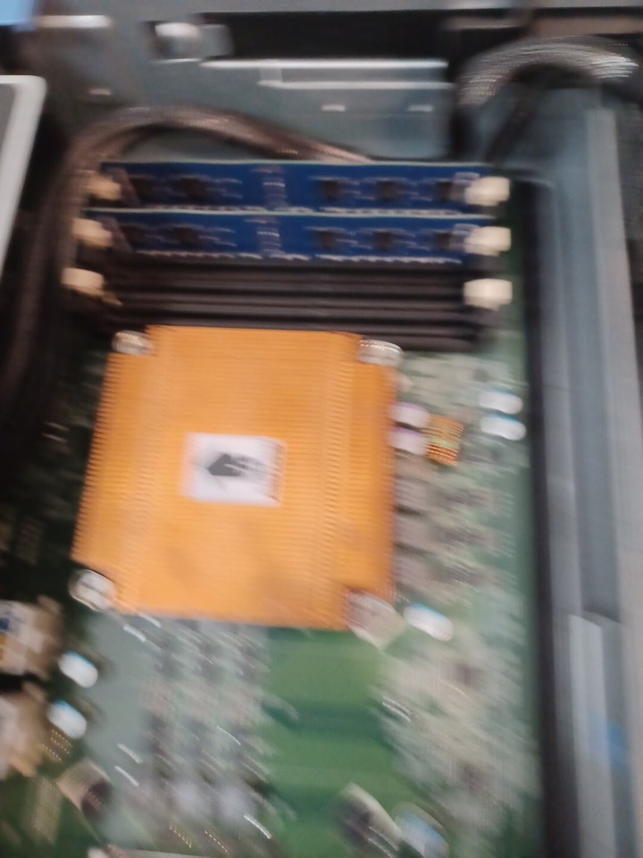 Dell Precision R5500 Rack GPU Workstation , 1 Core , RGB RAM / No SSD ...