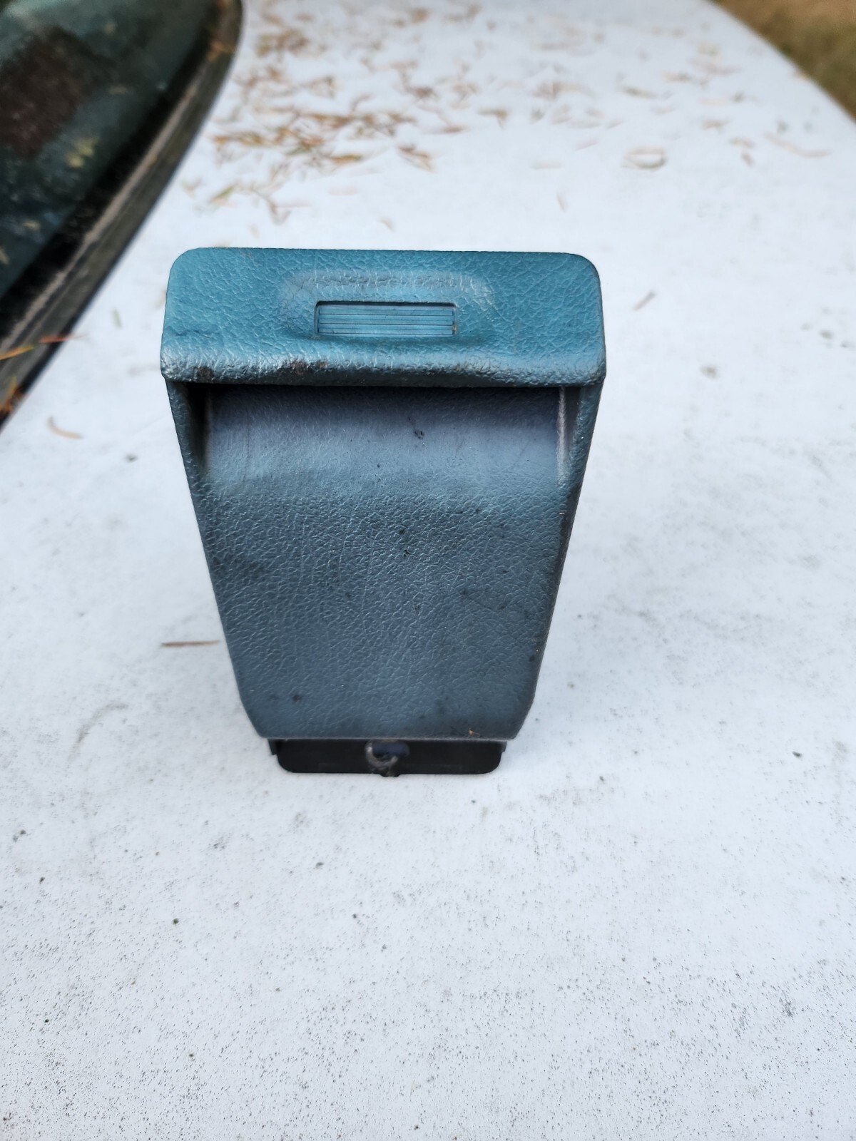 88-91 OEM Honda Civic EF SH3 center console arm rest rear ashtray ash ...