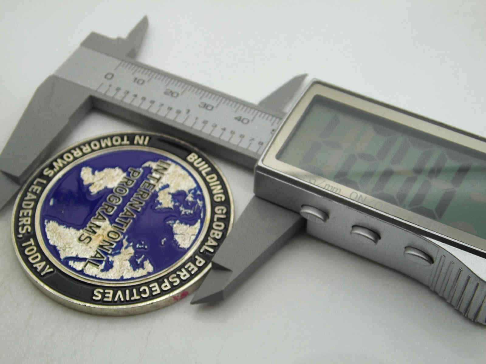 BUILDING GLOBAL PERSPECTIVES IN TOMORROW;S LEADERS TODAY CHALLENGE COIN ...