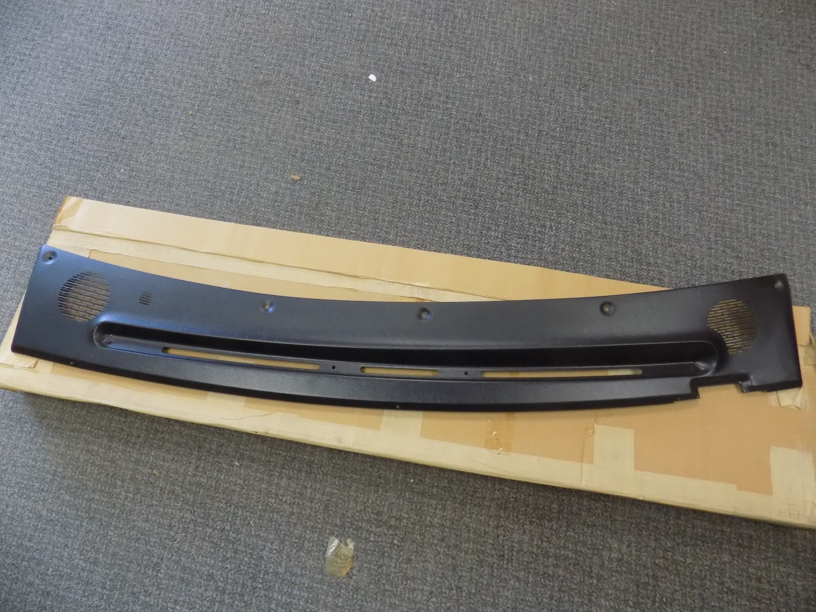 1992-1997 Ford Aerostar Upper Finish Panel Assembly | F29Z11044A90A ...