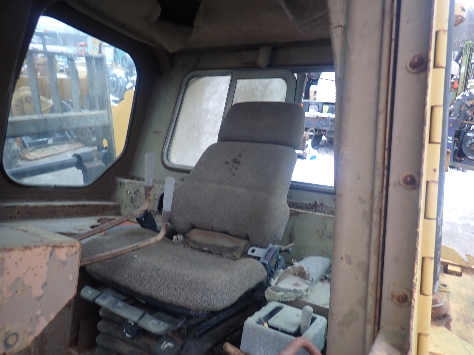 Caterpillar CAT D8K Dozer Cab Assembly 6P-5185 Roll Over Group D7G D9H ...