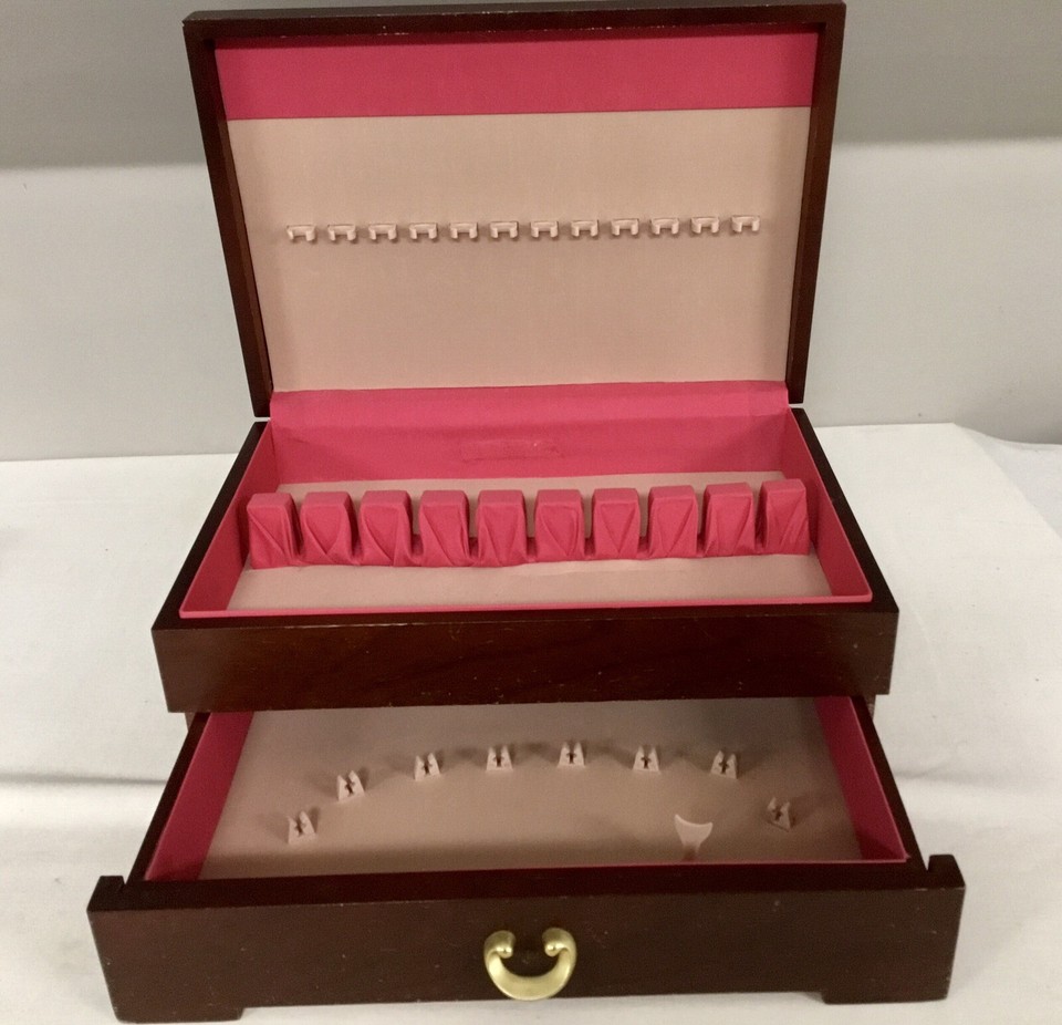 VTG Oneida Solid Wood Anti-Tarnish Silverware Flatware Chest W/ Drawer ...