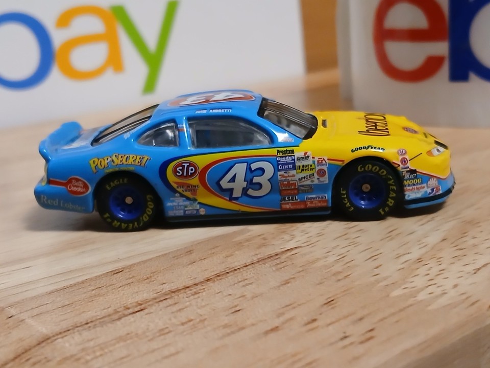 Hot Wheels 1/64 NASCAR diecast #43 Cheerios Pop Secret John Andretti ...