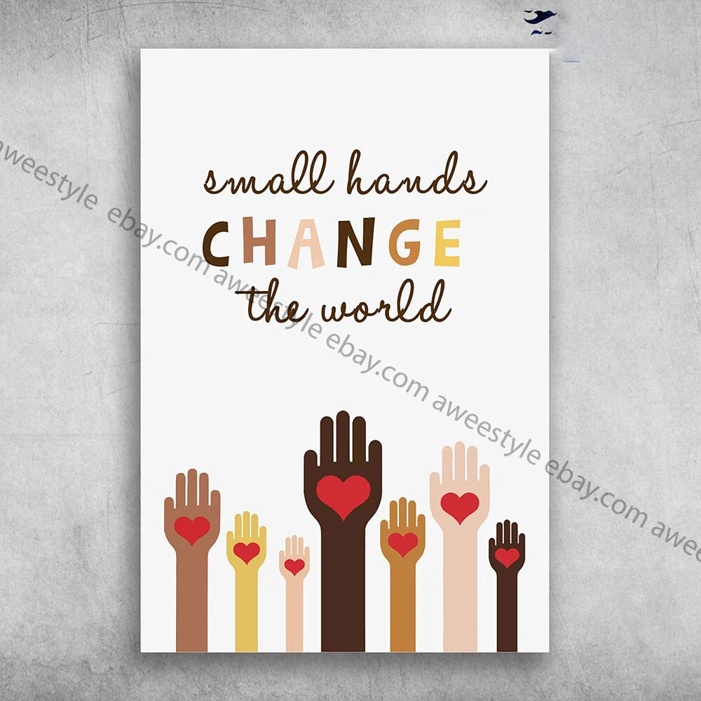 Smallest Hands In The World