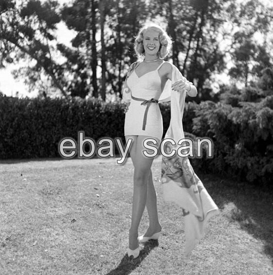 MARIE MCDONALD "THE BODY" LEGGY CHEESECAKE 8X10 PHOTO 5f | eBay