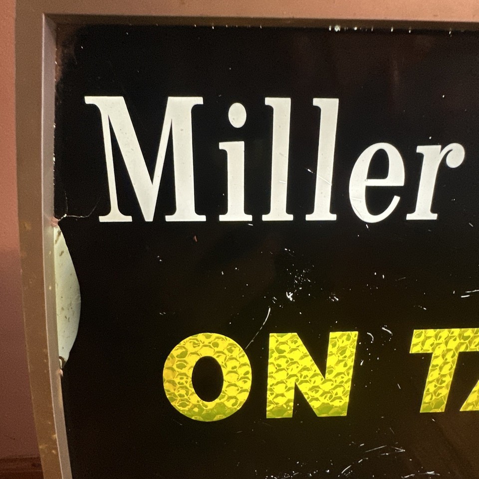 Miller High Life Pouring Beer Motion Light Sign Animated Bar Champagne ...