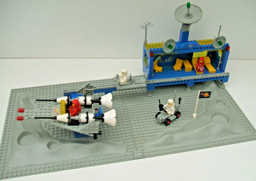 Vintage LEGO Space Set 6970 Beta-1 Command Base - 4 Figures - COMPLETE ...