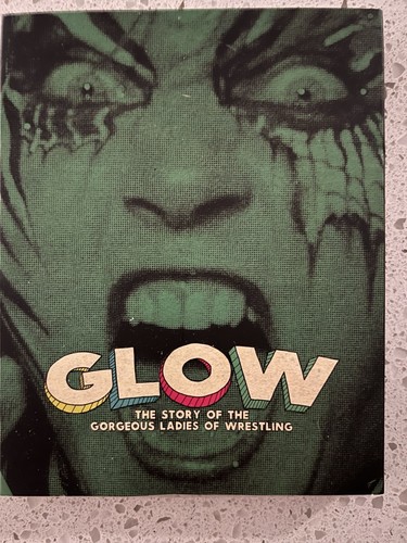 NEW SEALED! GLOW: The Story of the Gorgeous Ladies of Wrestling (Blu ...