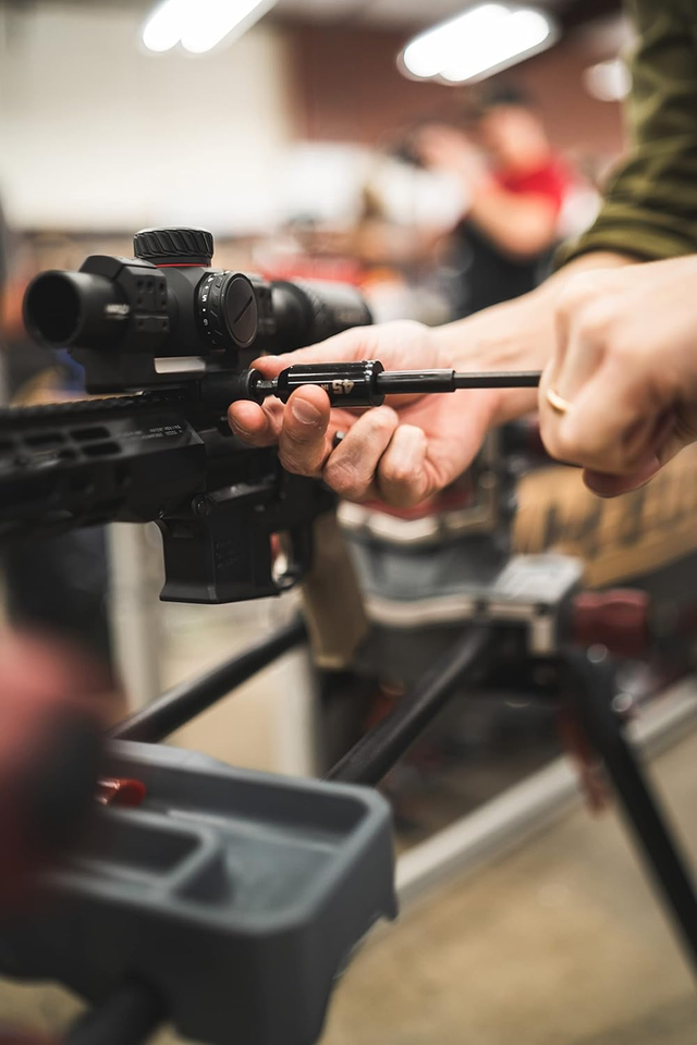 F.A.T. Stix with 12 Screwdriver Bits, 5 Torque Limiters, and Storage ...