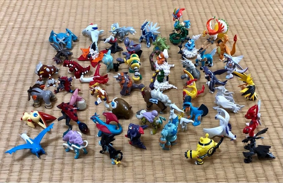 Pokemon Moncolle 50 Figure Set Collectible Figures Display Limited ...
