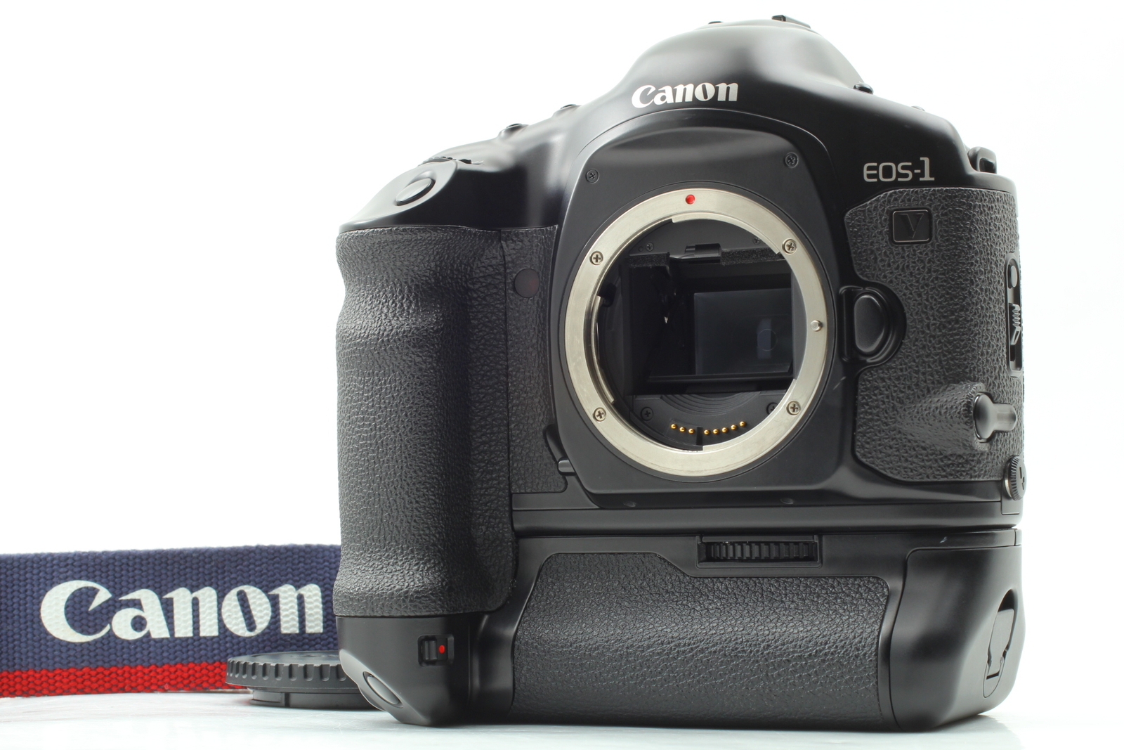 トランプ前米大統領 Canon EOS-1V HS ボディ Review: Canon EOS 1V HS Stephan Bednaic ...