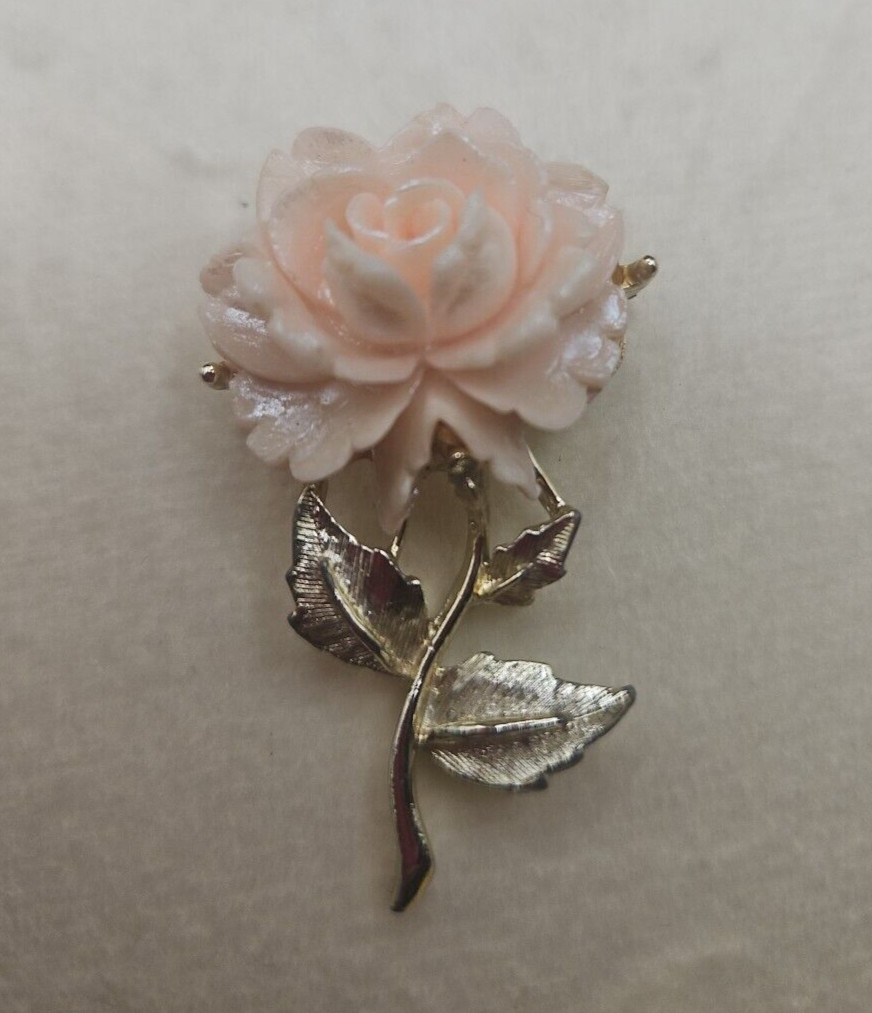 Vintage Carved Coral Pink Rose Flower Brooch Pin Le… - Gem