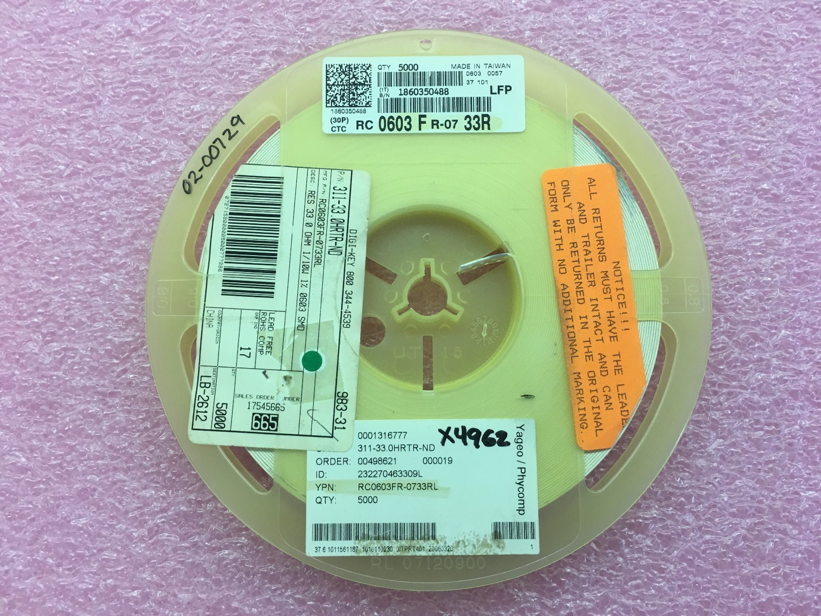 (4,962 PIECE REEL) RC0603FR-0733RL, YAGEO, RES SMD 33 OHM 1% 1/10W 0603 ...