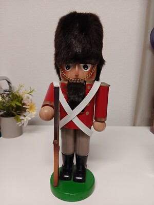 STEINBACH King's Beefeater Guard 14" Nutcracker 2006 Signed. | eBay