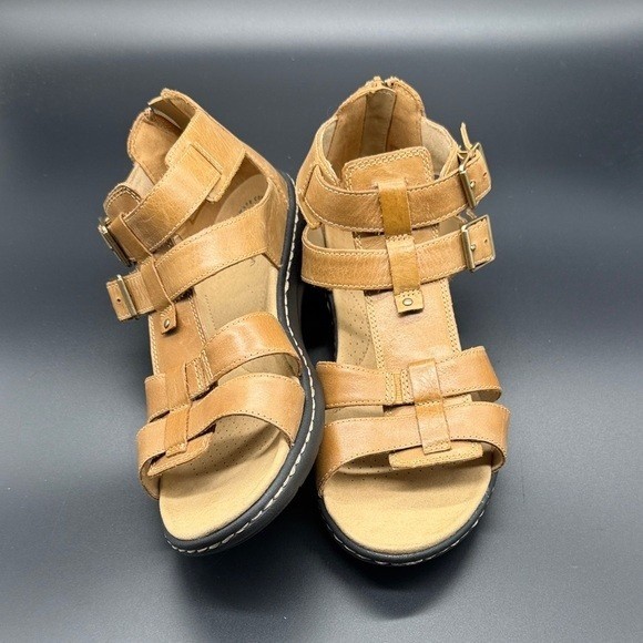 Clarks Collection Womens Tan Leather Gladiator Sandals Buckle Zip ...
