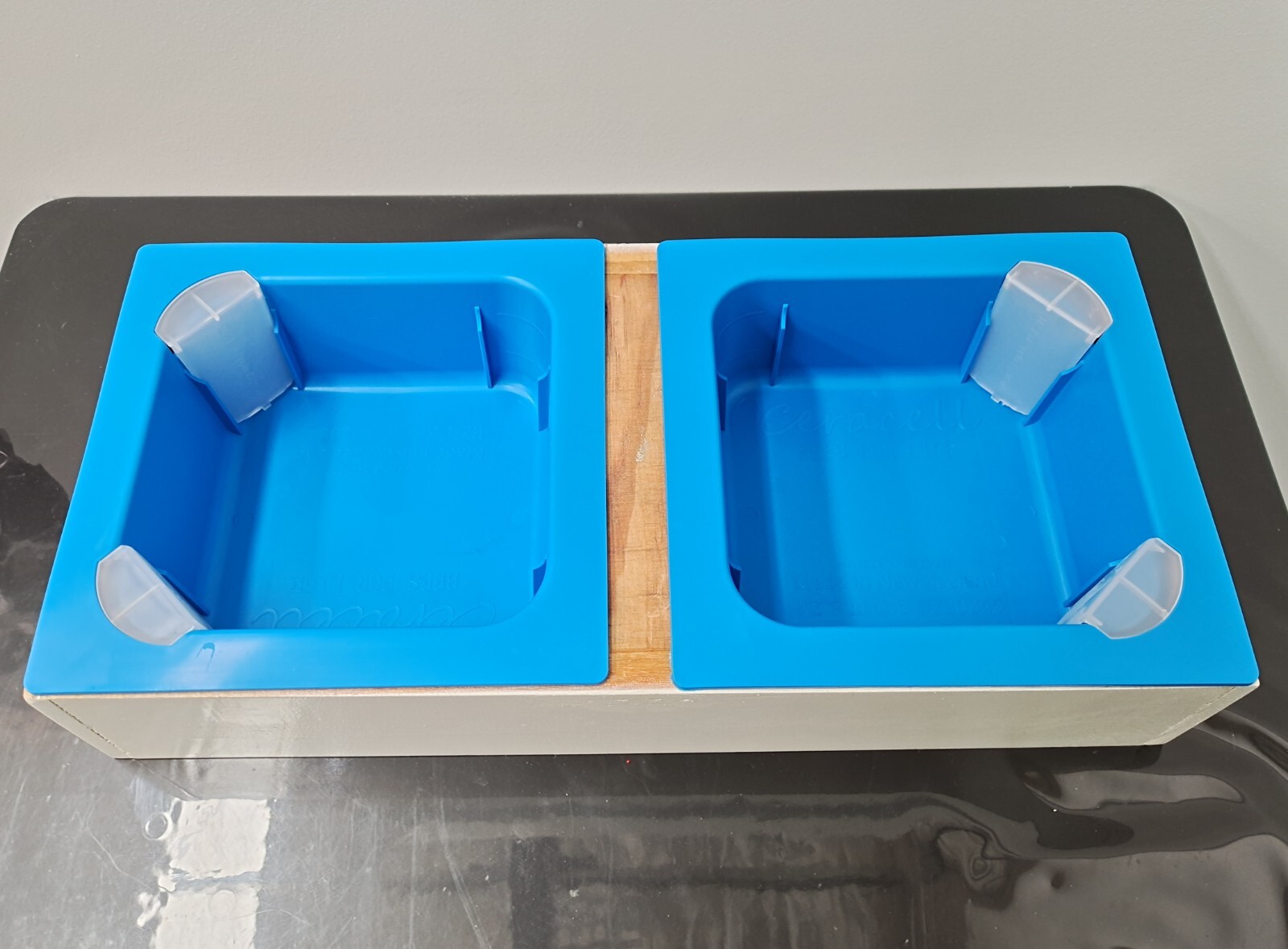 Ceracell NUC Top Feeders 5 Frame - 2 x 2L Tray with Rim | eBay Australia