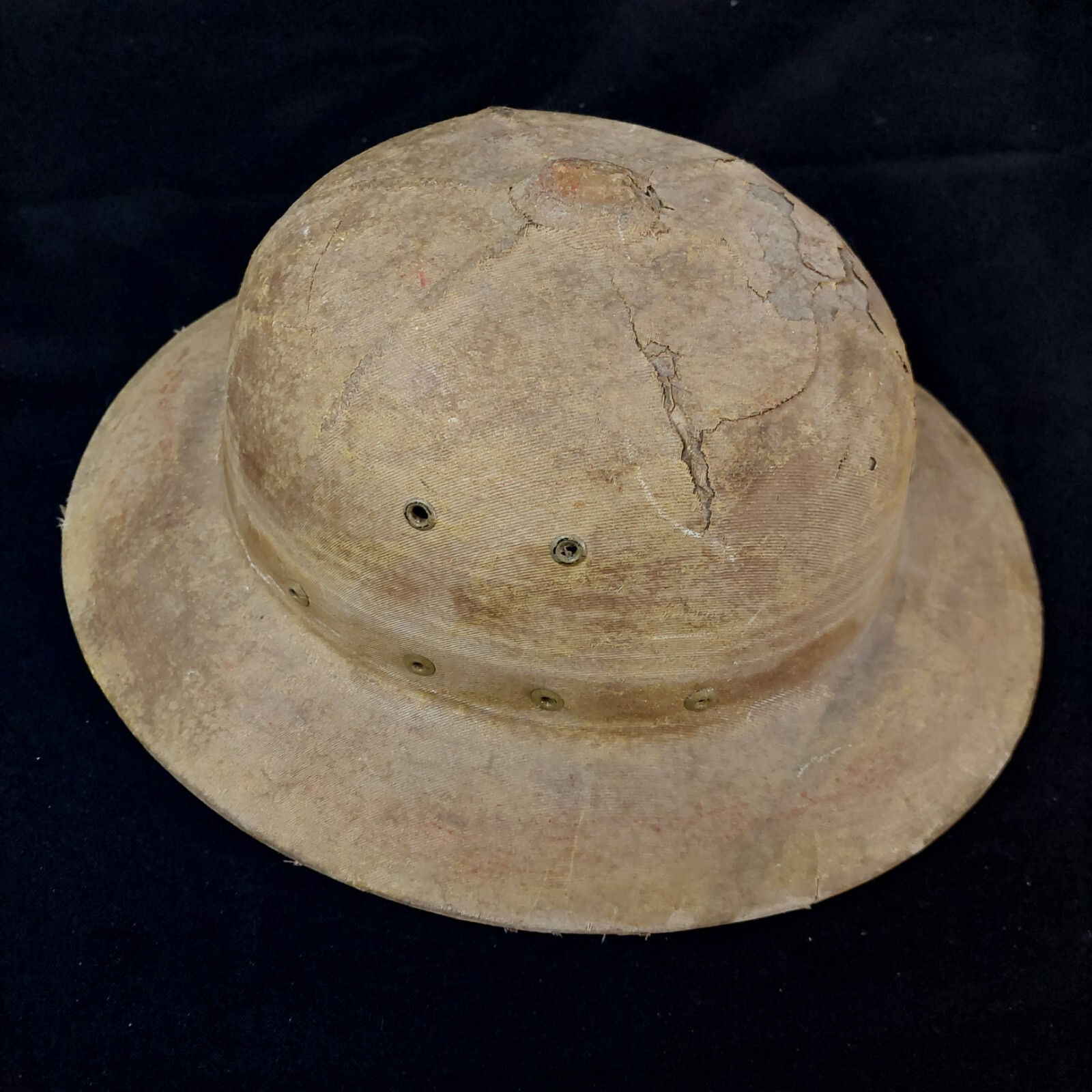 Amazing Vintage Sun Pith Helmet. Green inside. DSA 100-4036-8415-161 ...