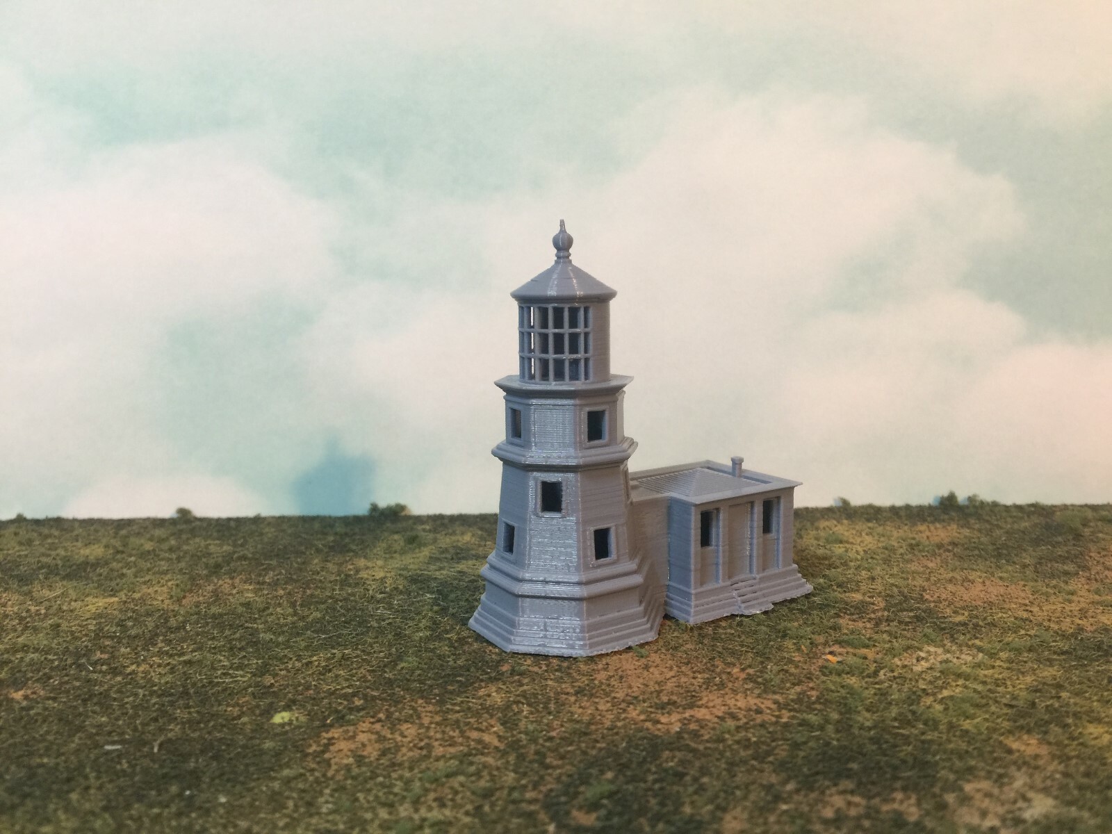 SPLIT ROCK LIGHTHOUSE - Z Scale 1:220 - Gray - No Assembly Required ...