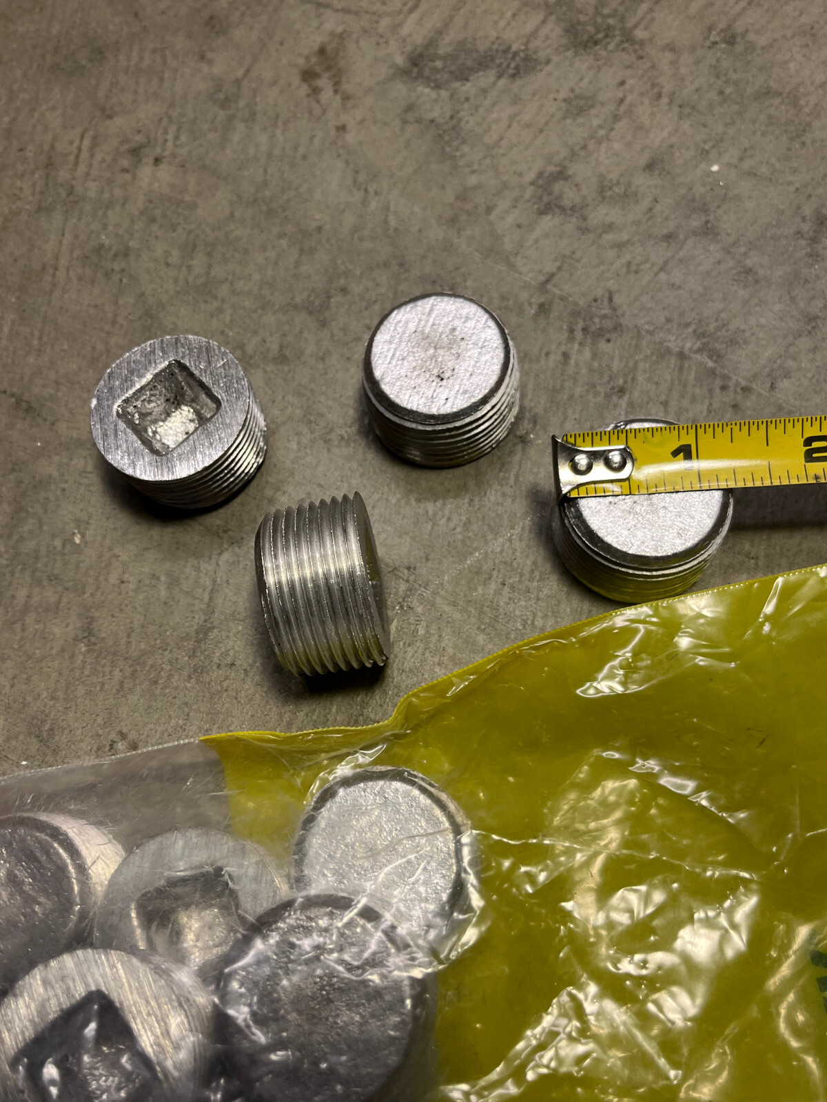 Lot of Square Drive Alumnium NPT Plugs 3/4", 1", 1 1/2" Recessed NPT ...