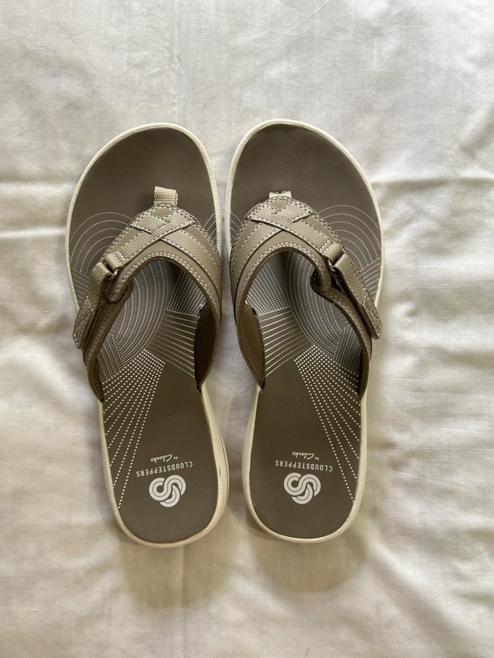 Clark’s Cloudstepper Flip Flops Size 7 | eBay
