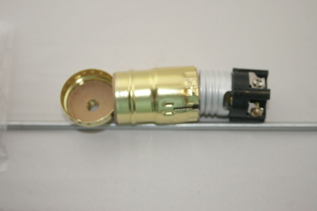 SERVALITE 75W Gold Brass Lamp Metal Shell Socket hillman 884452 KS-2MU ...