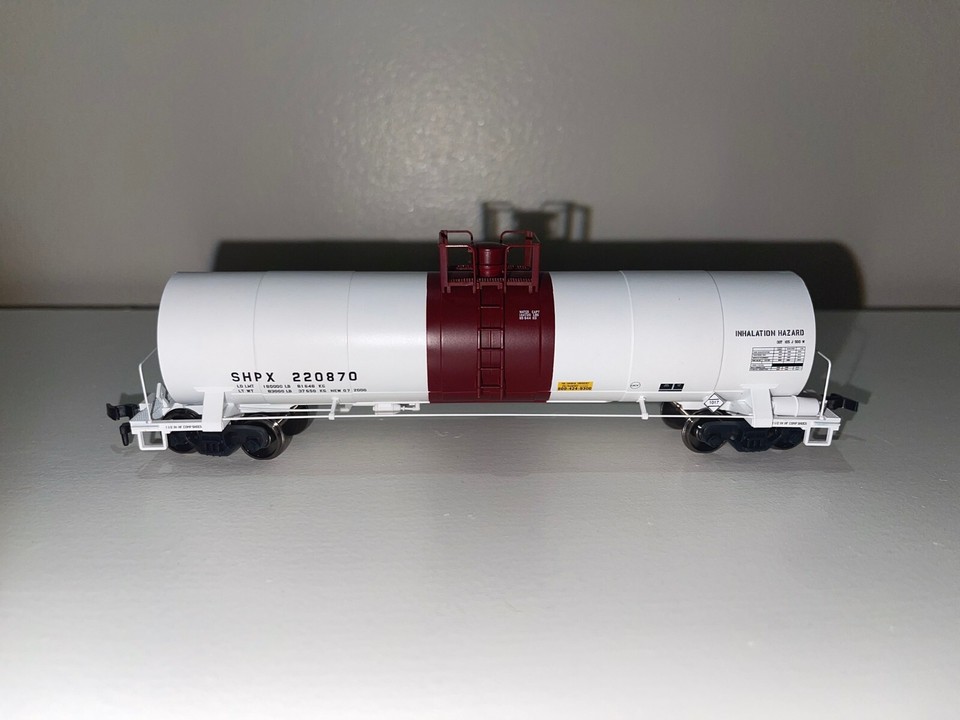 Atlas HO Scale SHPX 220870 Tank Car White/Red “Inhalation Hazard” | eBay