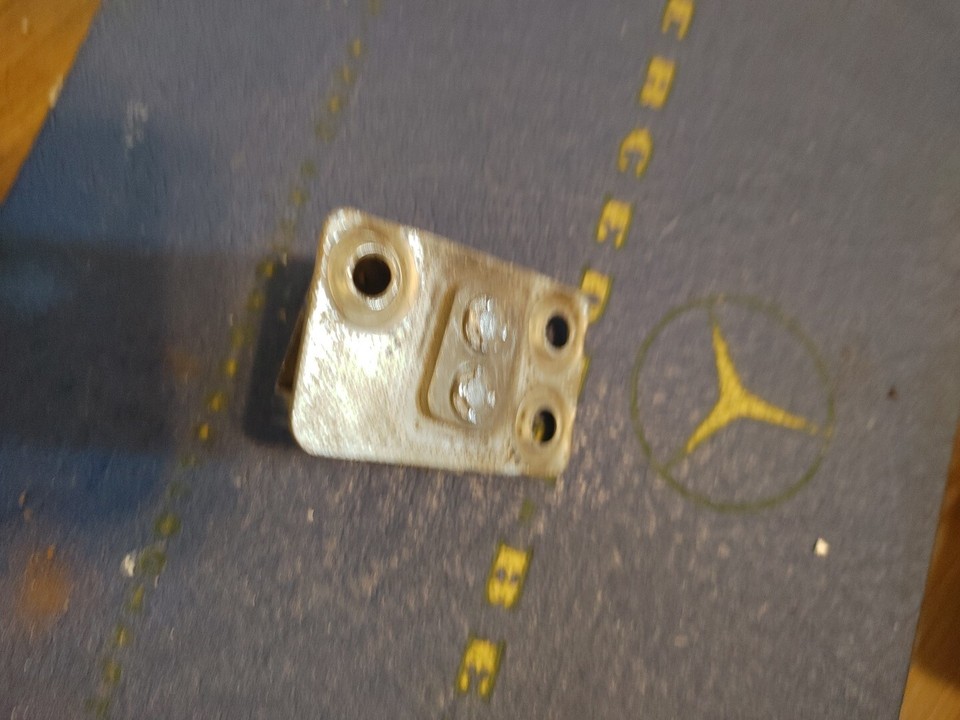 MERCEDES W108 W110 W111 W112 W113 PAGODE RIGHT DOOR LOCK STRIKER LATCH ...