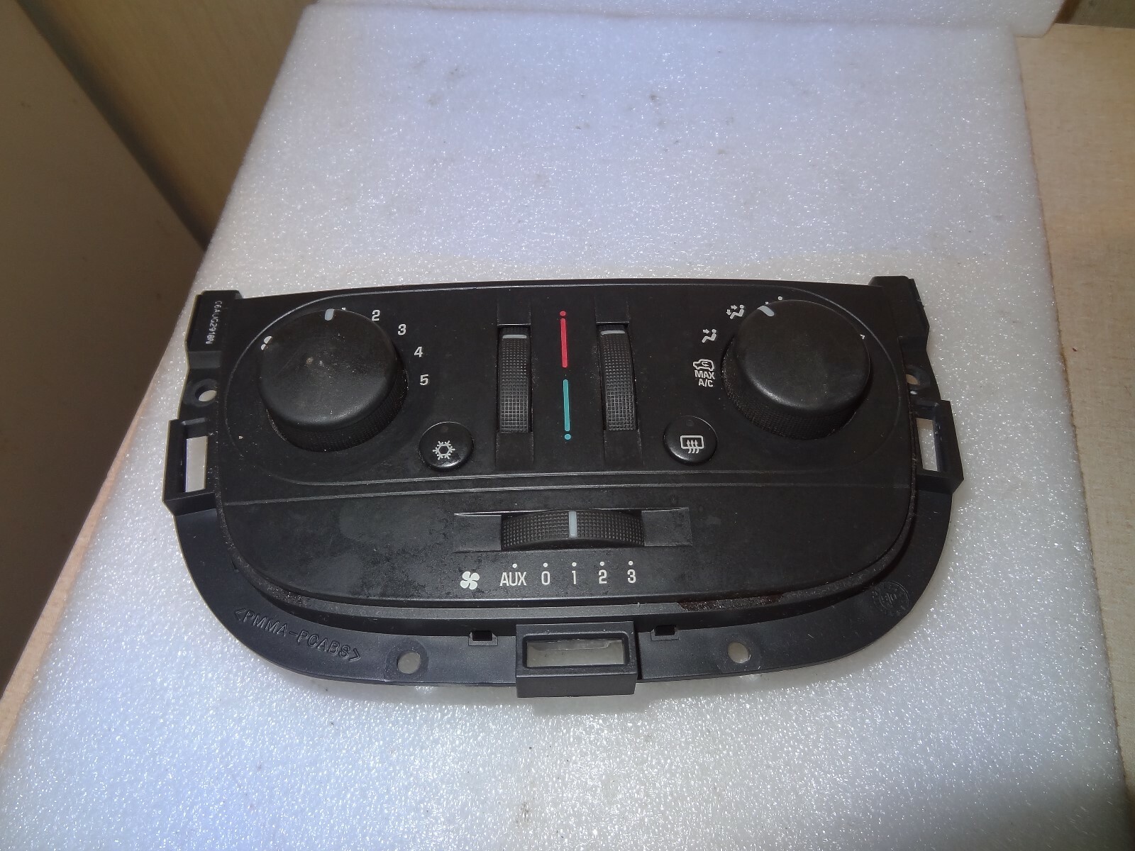 05 06 07 Terraza Heat AC Controller w/rear AC front & aux. temp. P/N ...