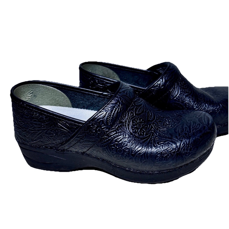 Dansko Black Floral Tooled Embossed Professional Leather Shoes Clogs 39 ...