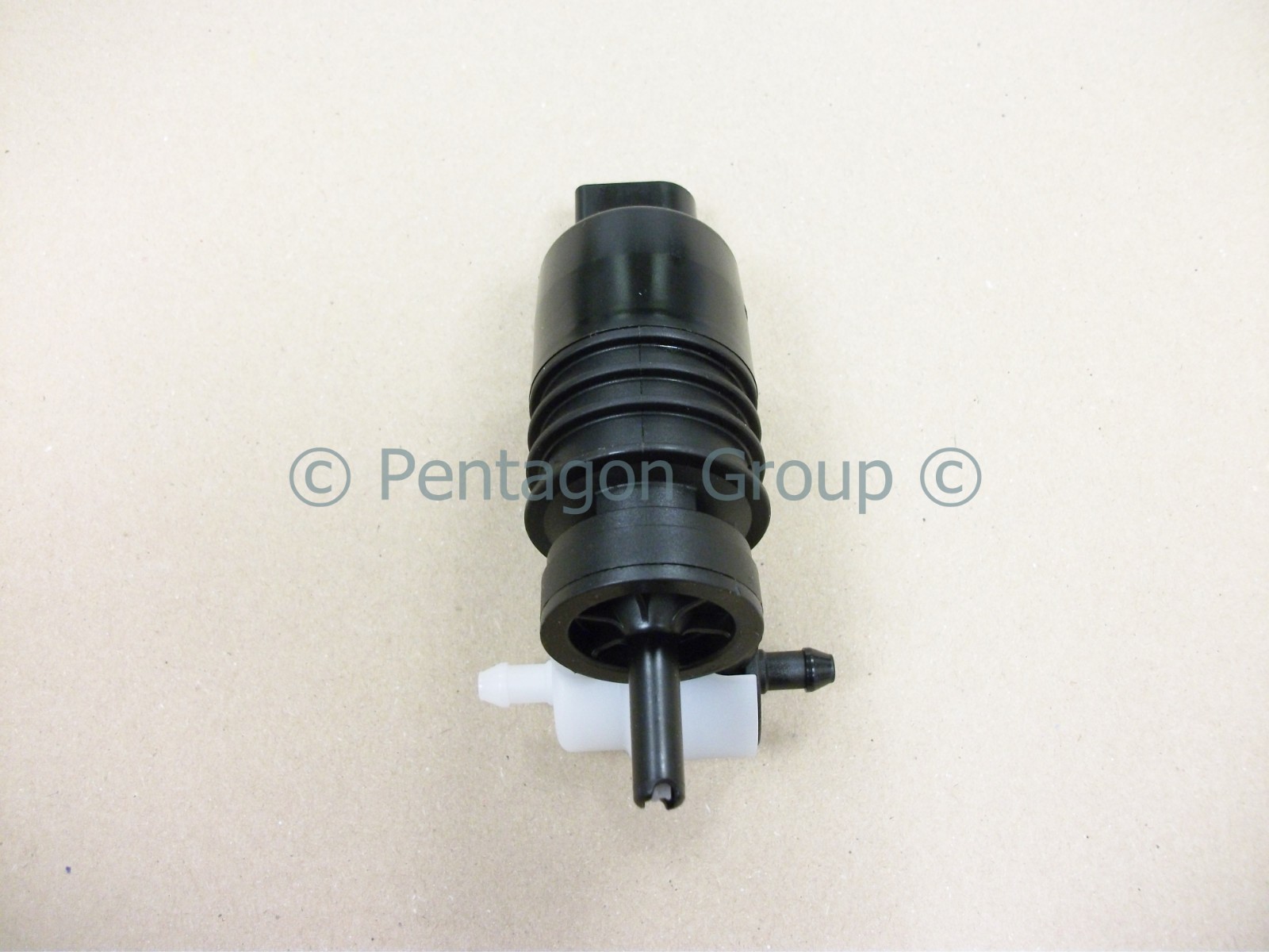 windscreen washer pump Vauxhall Corsa E 84139203 1.3CDTi 70kW B13DTE ...