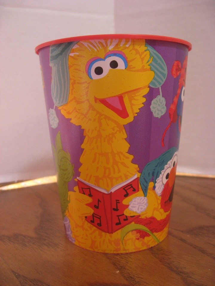 Sesame Street - 16oz. Plastic Cup- Oscar, Big Bird, Elmo, Grover ...