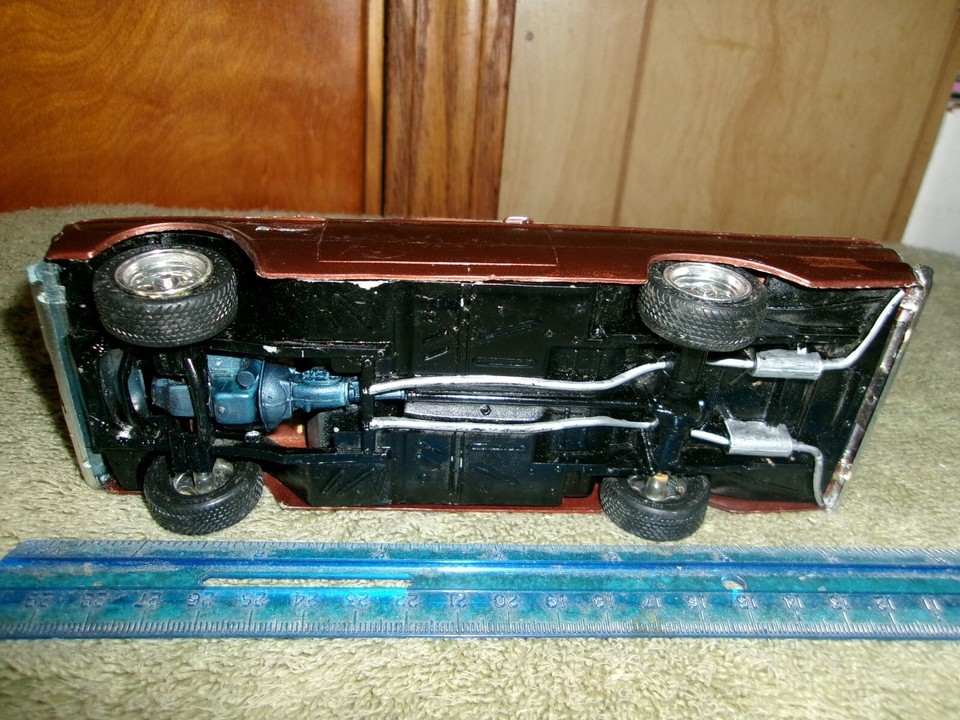 Vintage AMT, 1:25 '61 Ford Falcon/Ranchero Nice Built Model Car,Brown ...