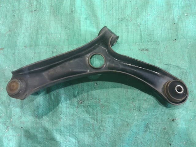 SUZUKI Lapin Front Right Lower Control Arm 4520185K10 [Used ...