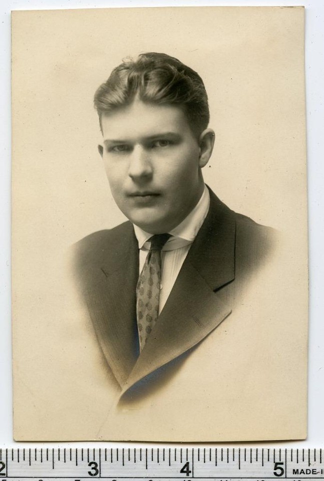 NT513-B Vintage Photo YOUNG HANDSOME MAN PORTRAIT c Early 1900's | eBay