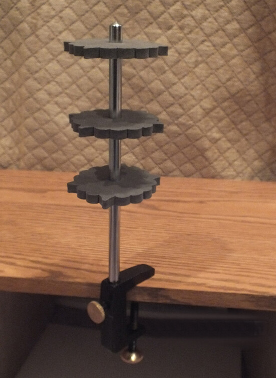 Freestanding Foam Fly Drying Rack Includes 3 Wheels and Clamp Base ...