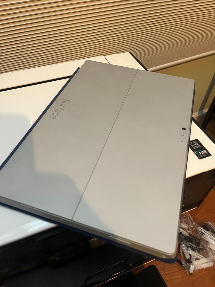 microsoft surface pro 1st gen with keycover + pwr - no touchscreen, no ...