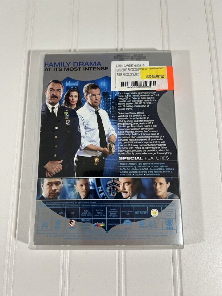 Blue Bloods: Season 2 Box Set Tom Selleck Cop Drama 2012 TV Show Set ...