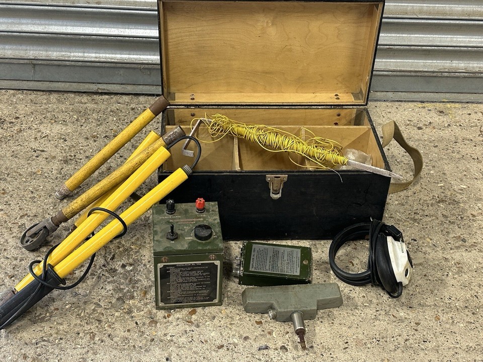 Vintage Military Metal Detector With Box | eBay UK