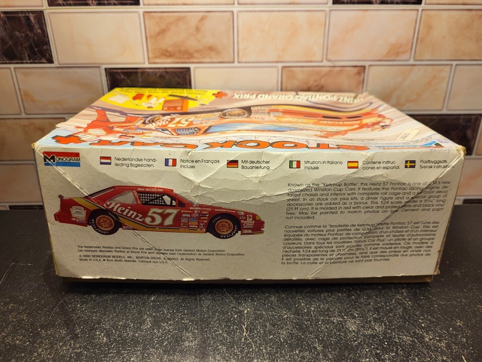 1990 Monogram Heinz Pontiac Grand Prix Stock Car 1:24 Model Kit #2914 ...