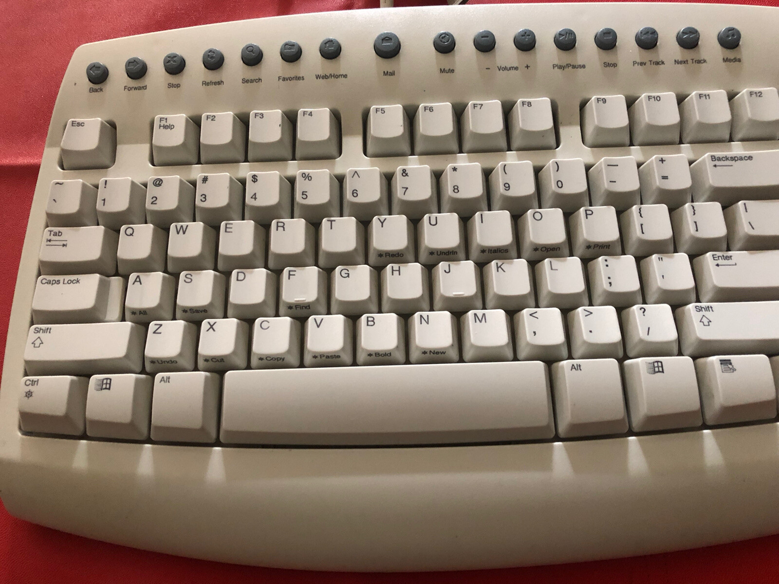 Microsoft Internet Keyboard Pro Clicky Keys RT9420 With 2 USB Ports | eBay