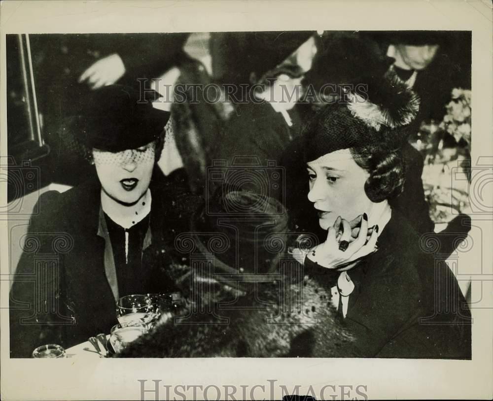 Gloria Vanderbilt And Thelma Furness 1958 Press Photo Gloria