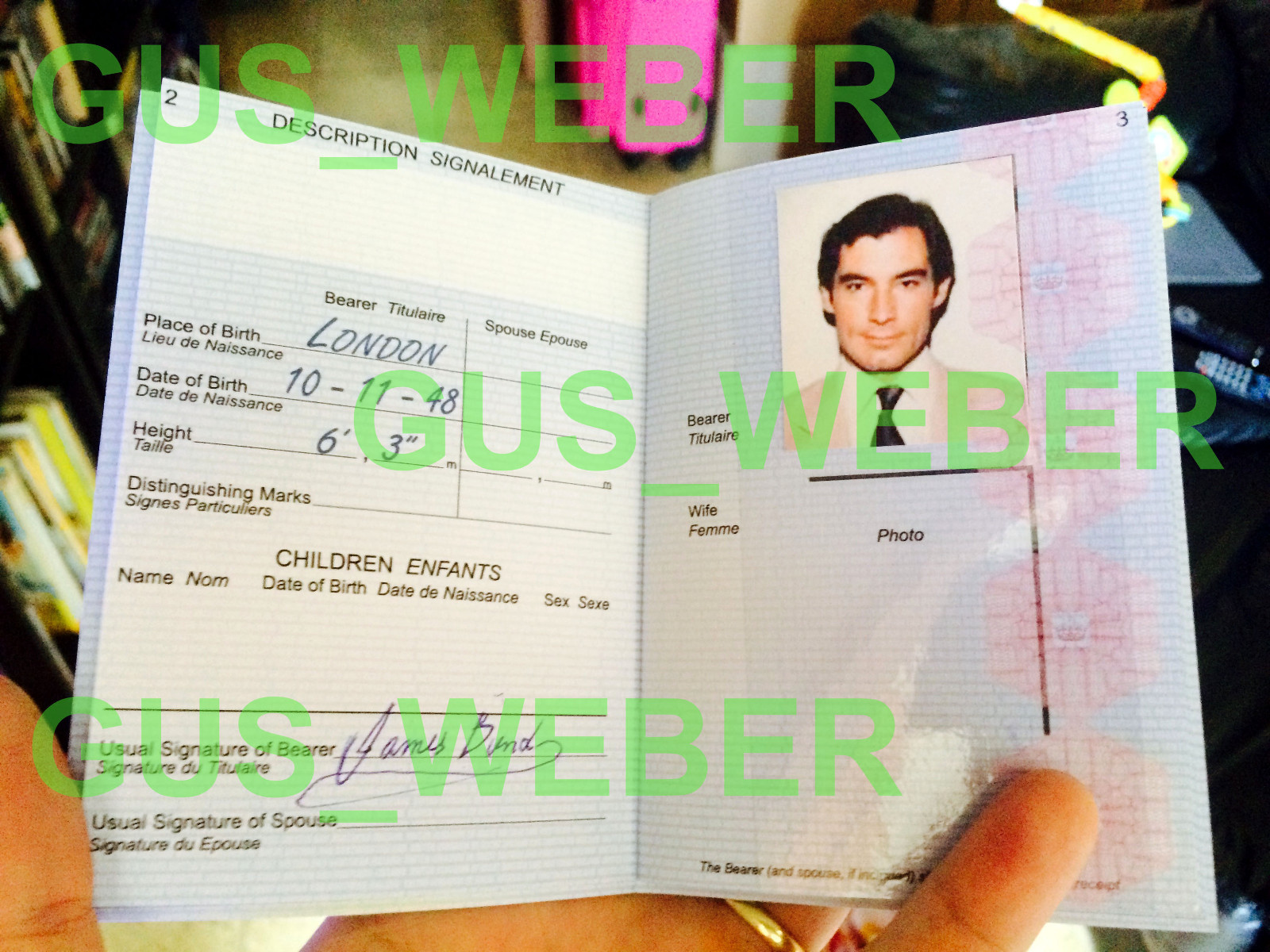 007 JAMES BOND PASSPORT PROP from 1987's The Living Daylights Timothy ...