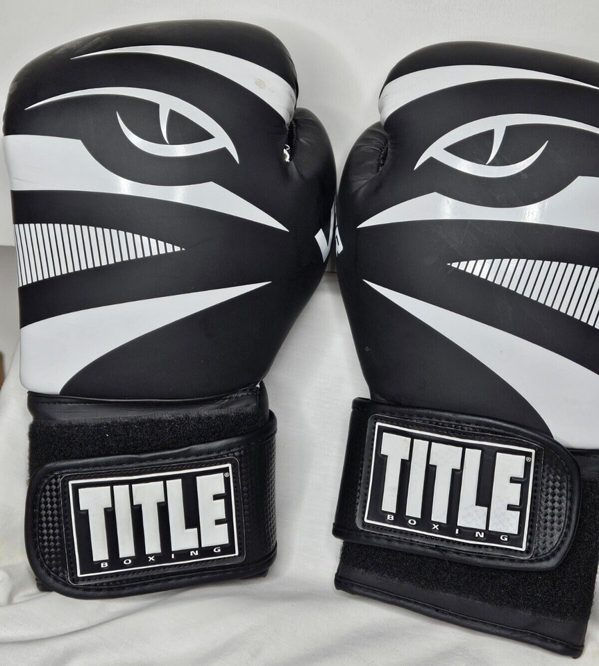 Title Classic Black/White Boxing Gloves MMA 14oz | eBay