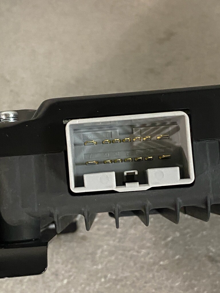 2020 Chevrolet GMC 2.7l / L4 Power Supply Module / TIPM 84379747 OEM ...