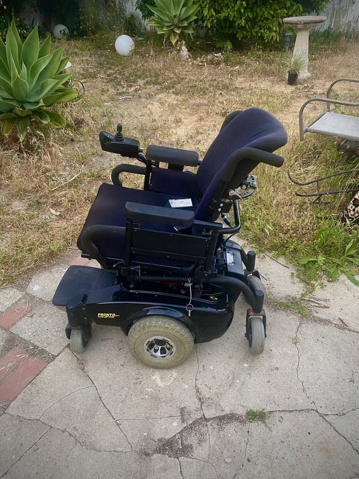 Invacare Pronto M71 SureStep Power Wheelchair ‼️2 BRAND NEW BATTERIES‼️ ...