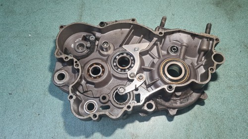 1998 KTM 250EXC Right Engine Case Crankcase Crank Inner 200 250 300 EXC ...